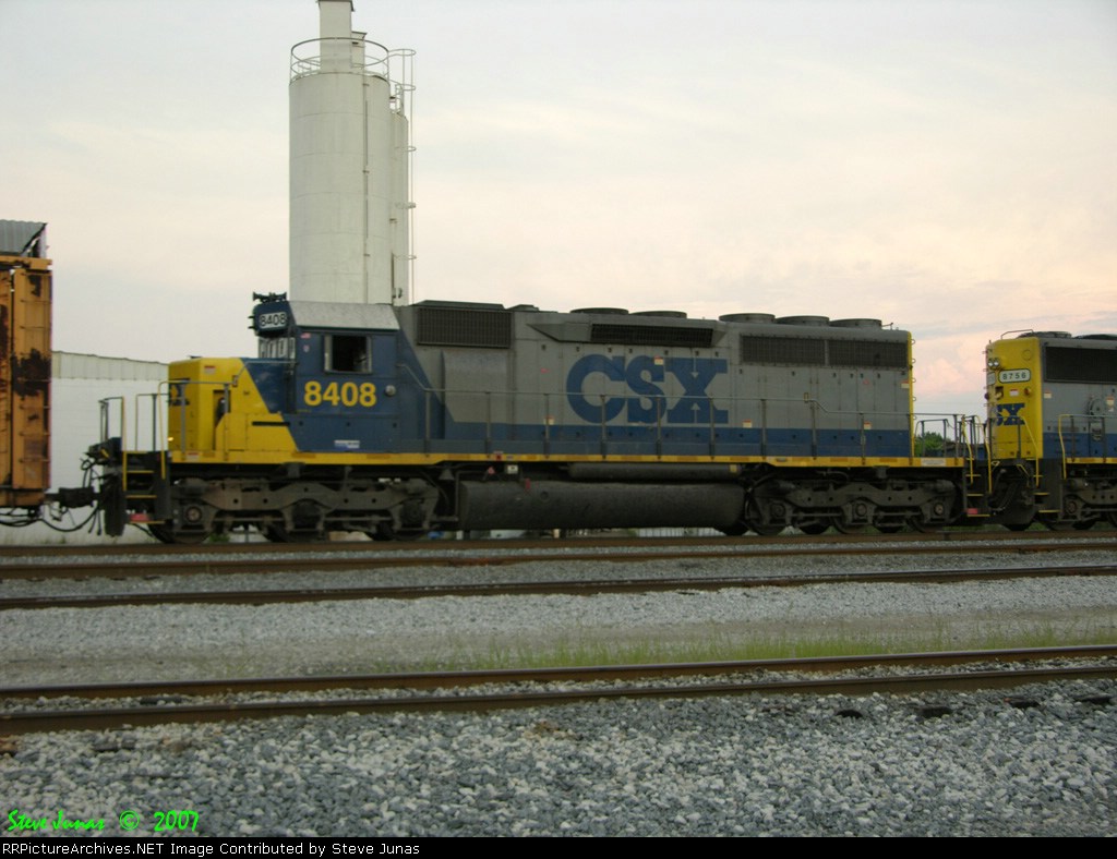CSX 8408 Q215